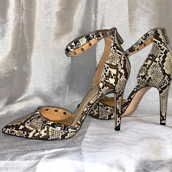 Jessica Simpson | Shoes | Jessica Simpson Snake Print Boa Pumps | Poshmark